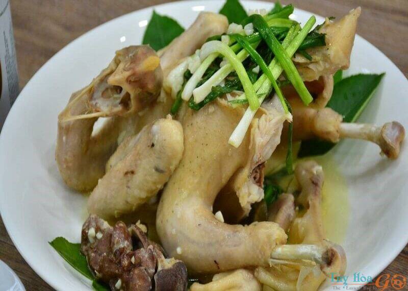 Cách làm món gà hấp rượu trắng thơm nồng hấp dẫn | Tuy Hòa GO